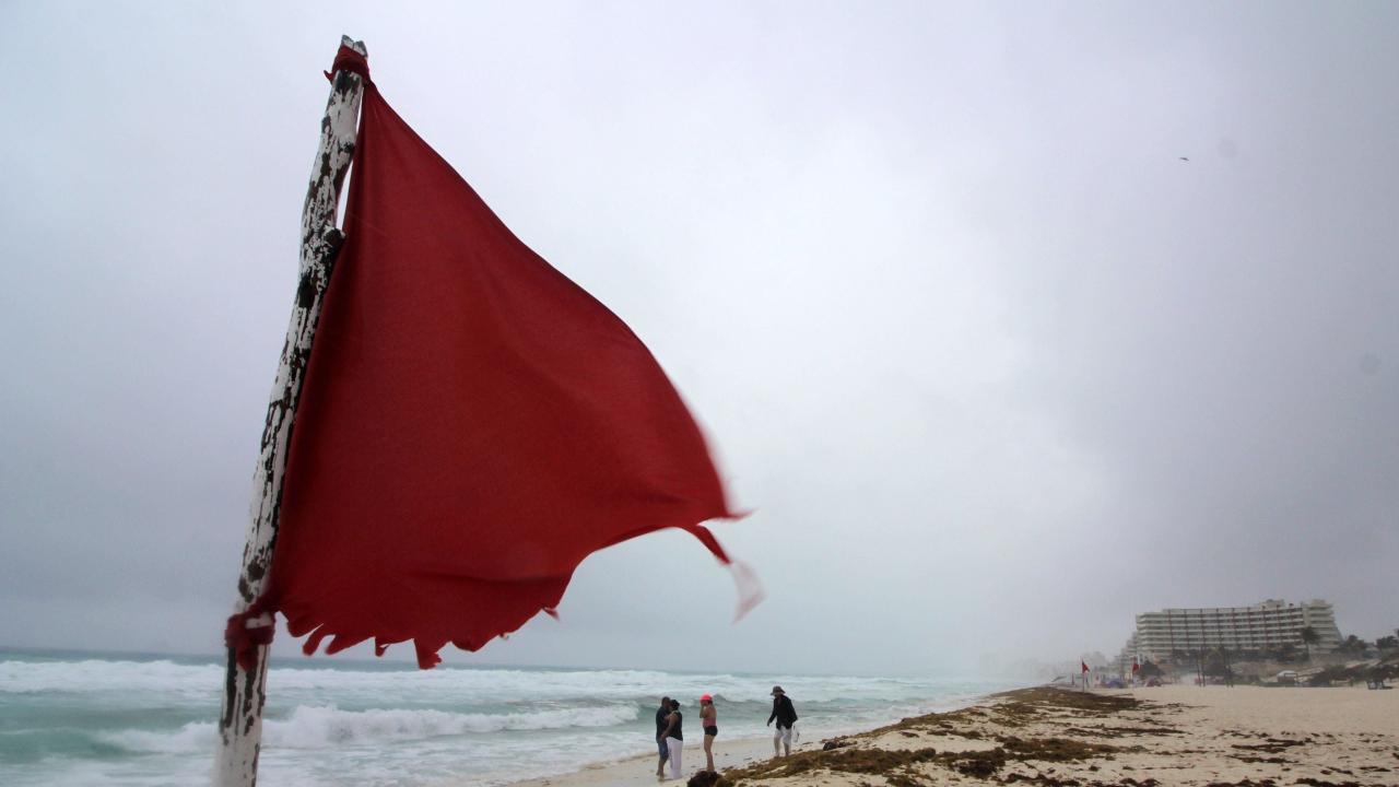 Alerta Roja por Huracán en México: ¿Qué significa y por qué no debes ...